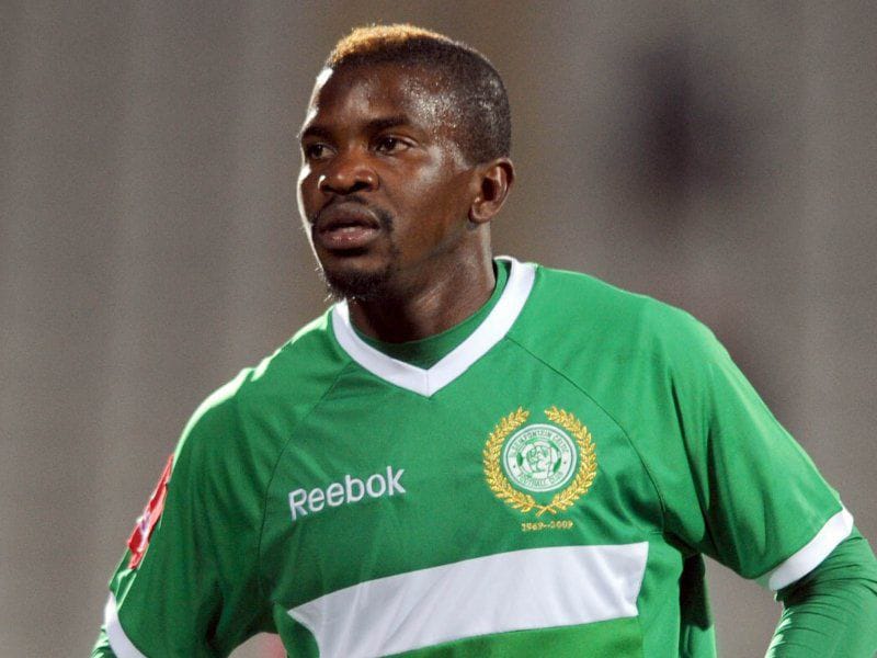 CAN : Évincé pour écart de conduite, Mulenga manque le sacre de la Zambie en 2012 - AfricaFootUnited