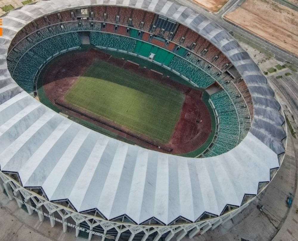 CAN 2023 : La toiture du Stade d'Ebimpe retrouve enfin sa clarté ...