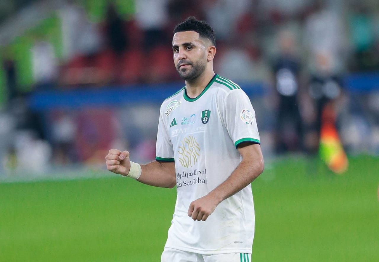 Saudi Pro League (J17) : Mahrez burteur, Al Ahli Saudi étrille Al-Fayha ...