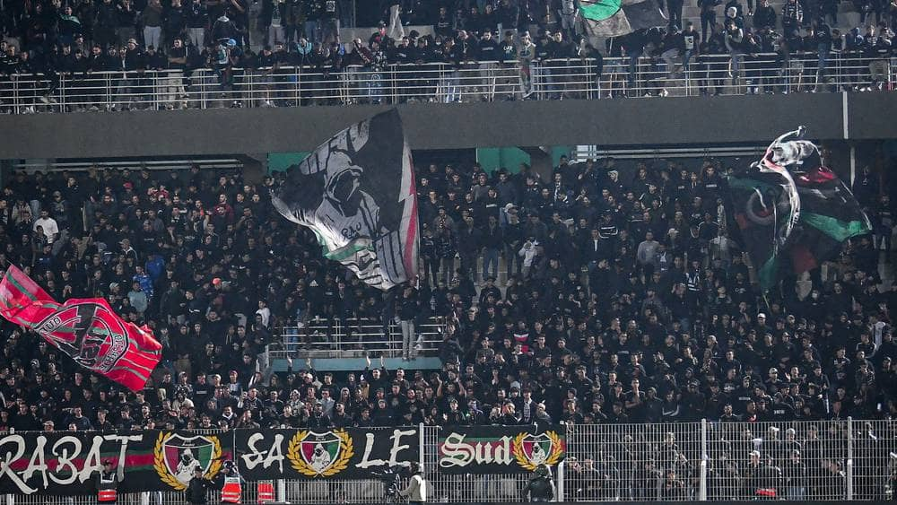 Maroc : Sanctionnée par la LNFP, l'AS FAR Rabat proteste - AfricaFootUnited