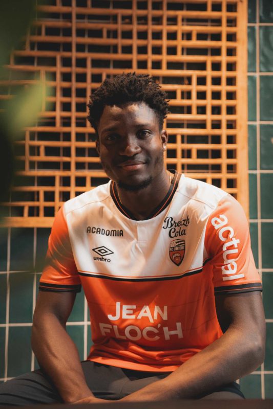 Transfert : Nathaniel Adjei rejoint le FC Lorient - AfricaFootUnited