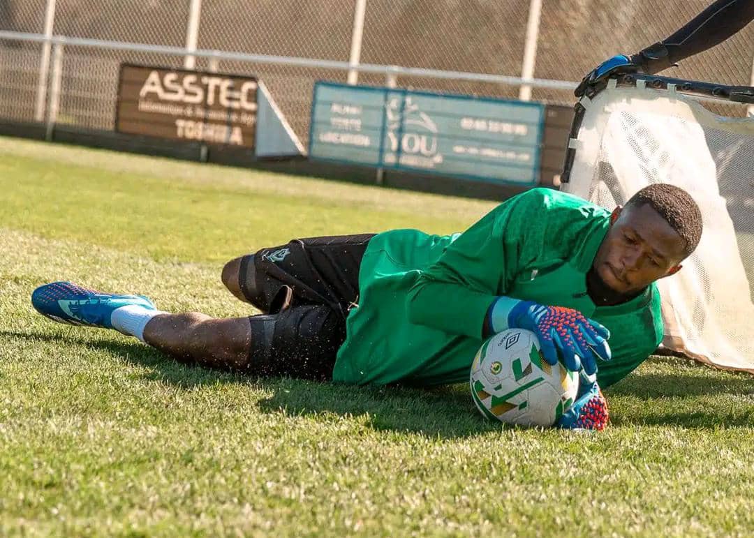 Journée FIFA : Loyce Mbaba forfait pour les deux prochains matchs ...