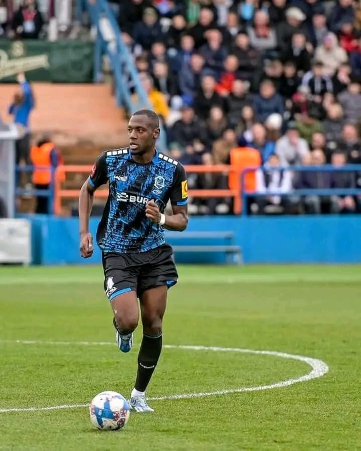 Mercato : Un accord trouvé entre Simba SC et Lamine Ba ? - AfricaFootUnited