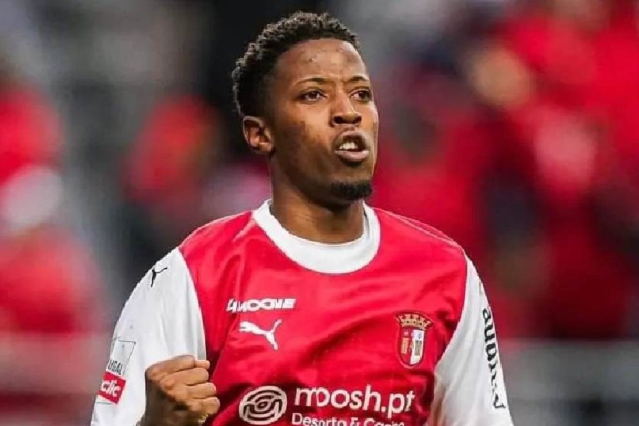 Le Congolais Simon Banza réalise un nouveau doublé face à Portimonense ...