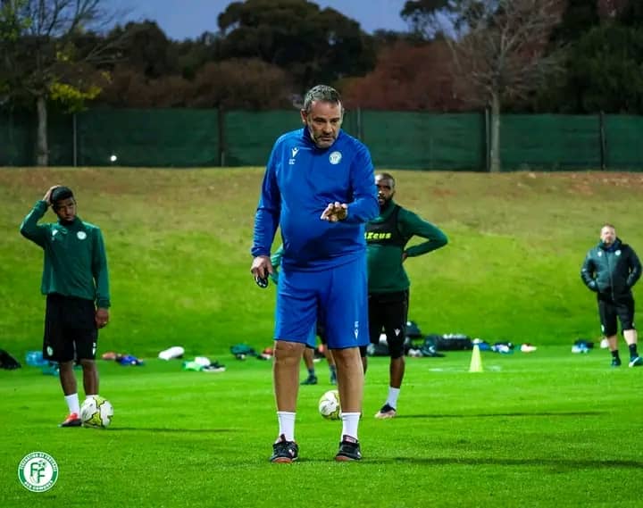 Élim. CdM FIFA 2026 - Comores : Abasse Chanfi suspendu, l'Italien ...