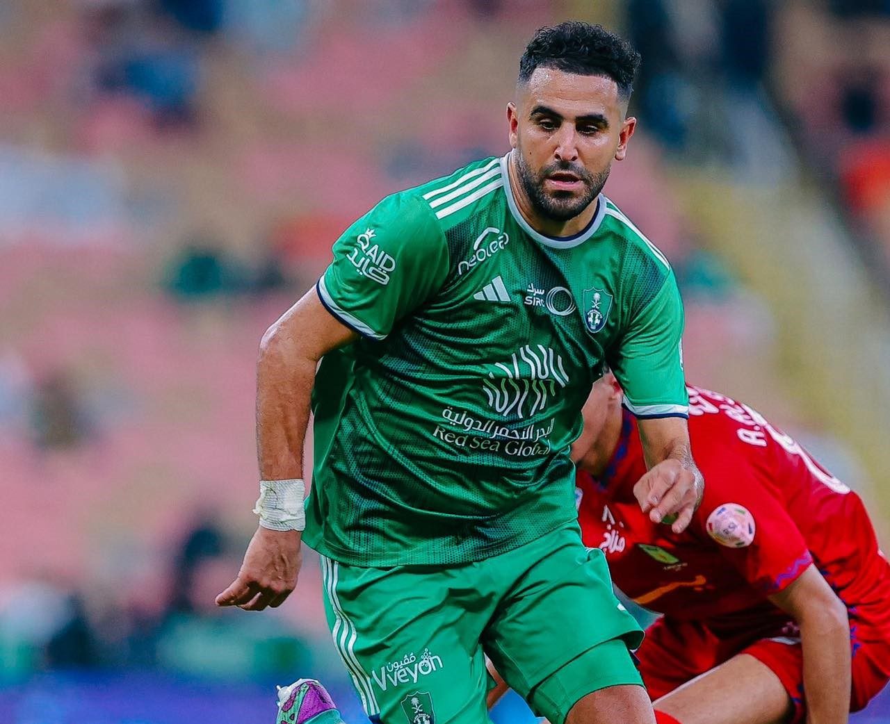 Riyad Mahrez brille avec Al Ahli en Ligue des champions d’Asie