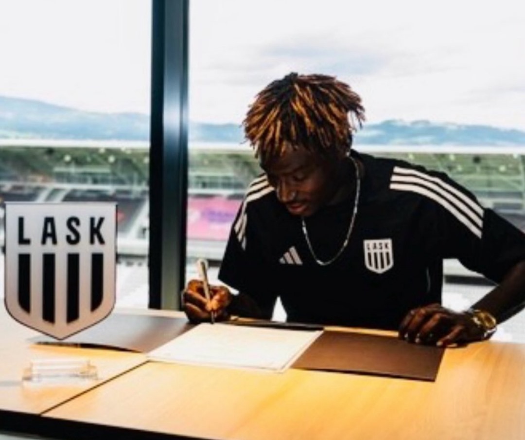 Transfert : Serigne Fall signe au LASK en Autriche - AfricaFootUnited