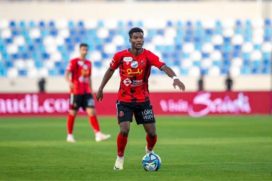 Saudi Pro League - Al-Riyad : Didier Ndong va être prolongé ...