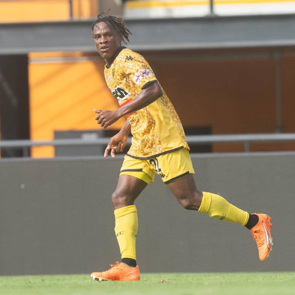 Côte d'Ivoire - ASEC Mimosas - Équipe du Bénin : Romaric Amoussou ...