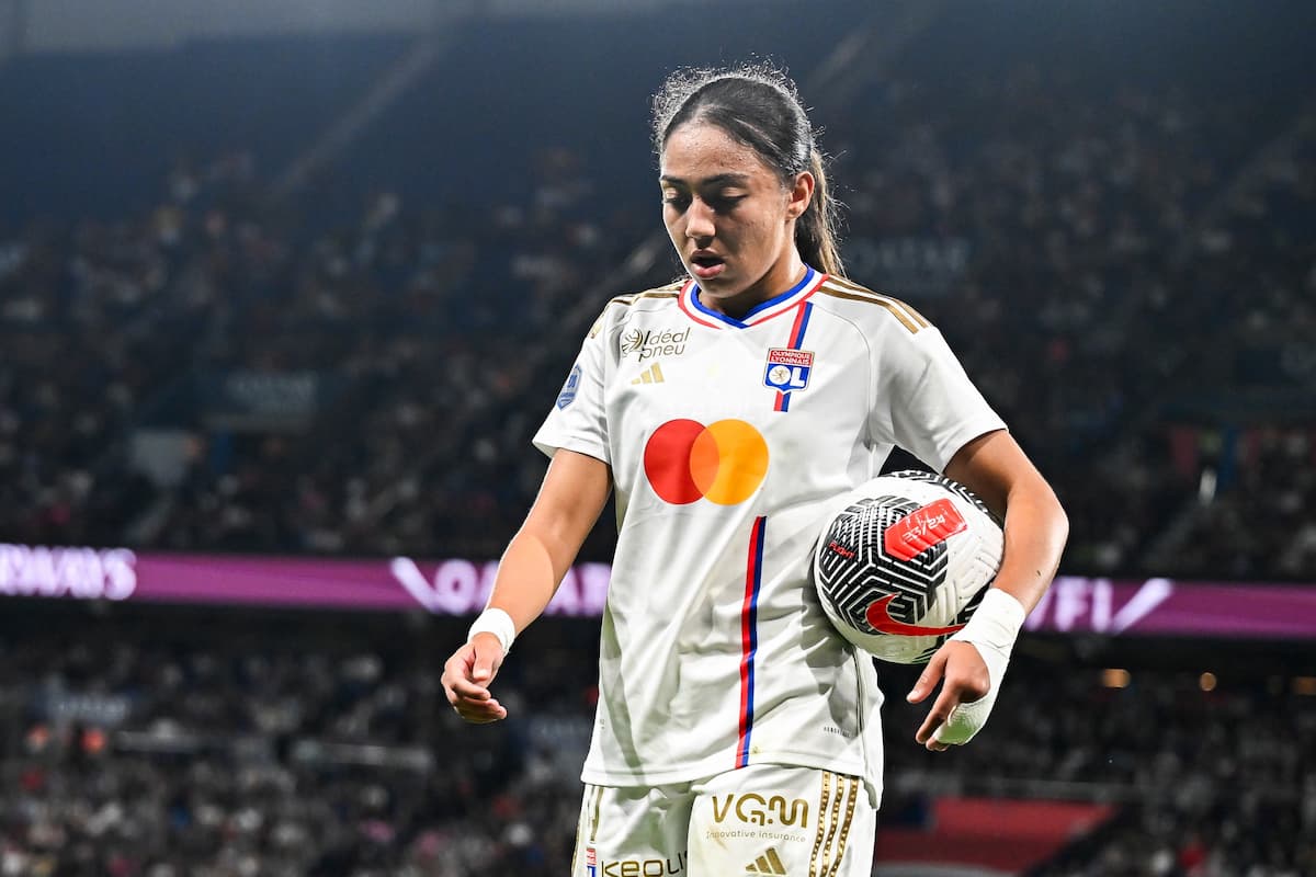 Arkema Première Ligue : Selma Bacha prolonge à Lyon - AfricaFootUnited