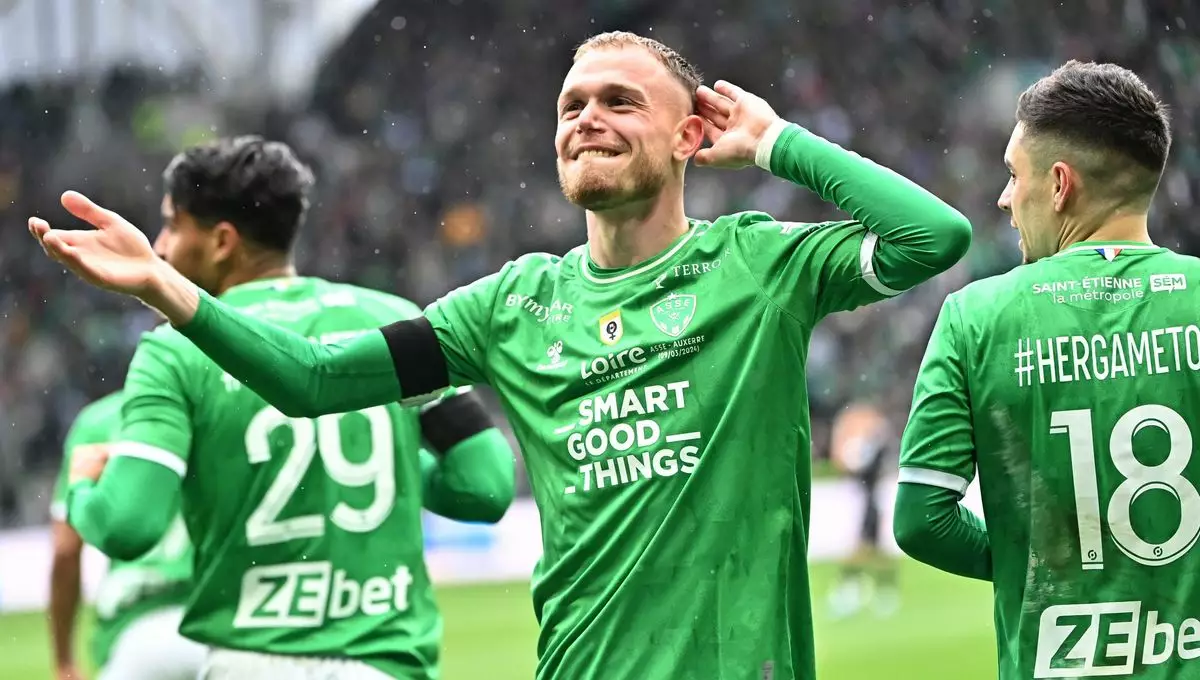 ASSE : Irvin Cardona revient dans le Forez, l'entraîneur de l'équipe ...