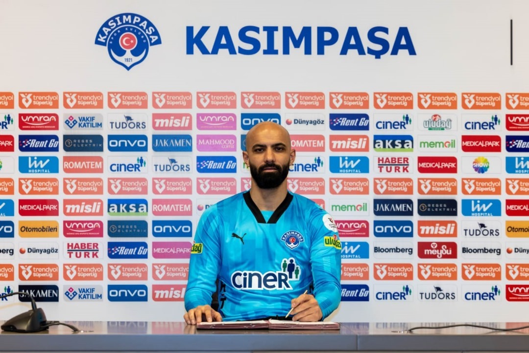 Transfert : Sinan Bolat rejoint Kasımpaşa - AfricaFootUnited