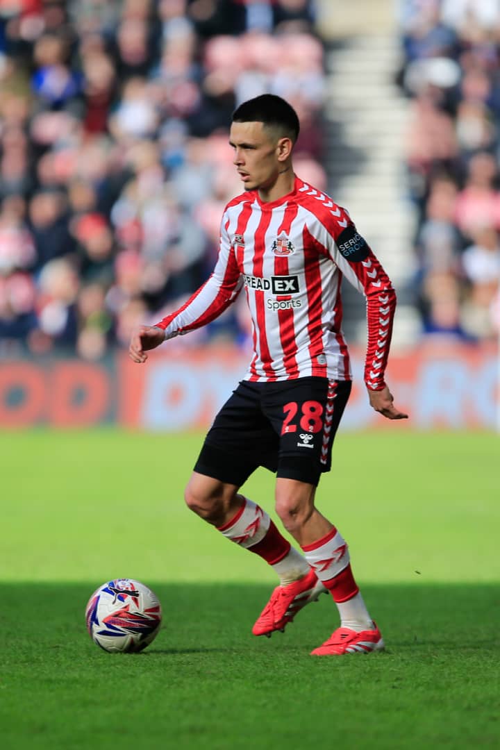 Sunderland AFC : Enzo Le Fée et Dan Ballard absents plusieurs semaines ...