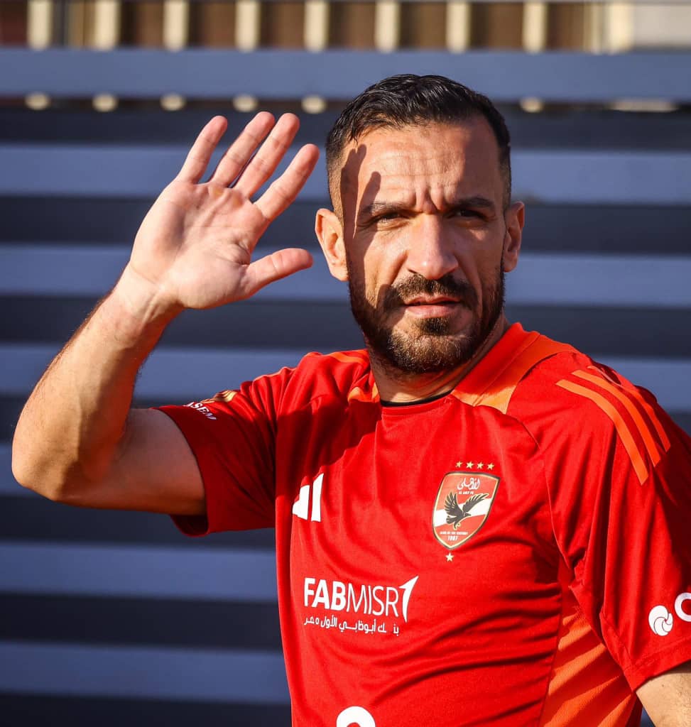 LDC CAF (Demi-finales aller) - Al Ahly : Ali Maâloul et les joueurs ...