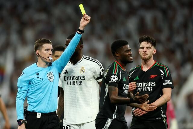 Ligue des Champions – Arsenal : Thomas Partey suspendu pour la demi-finale aller contre le PSG ...