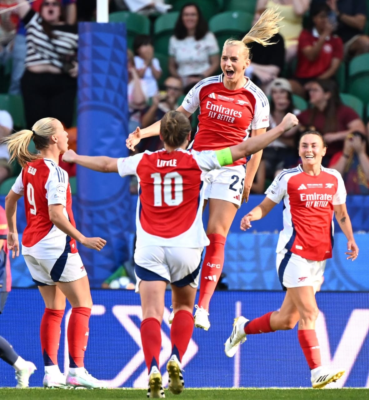 Ligue des champions féminine : Finale : Arsenal fait tomber Barcelone et s'offre le trophée ...