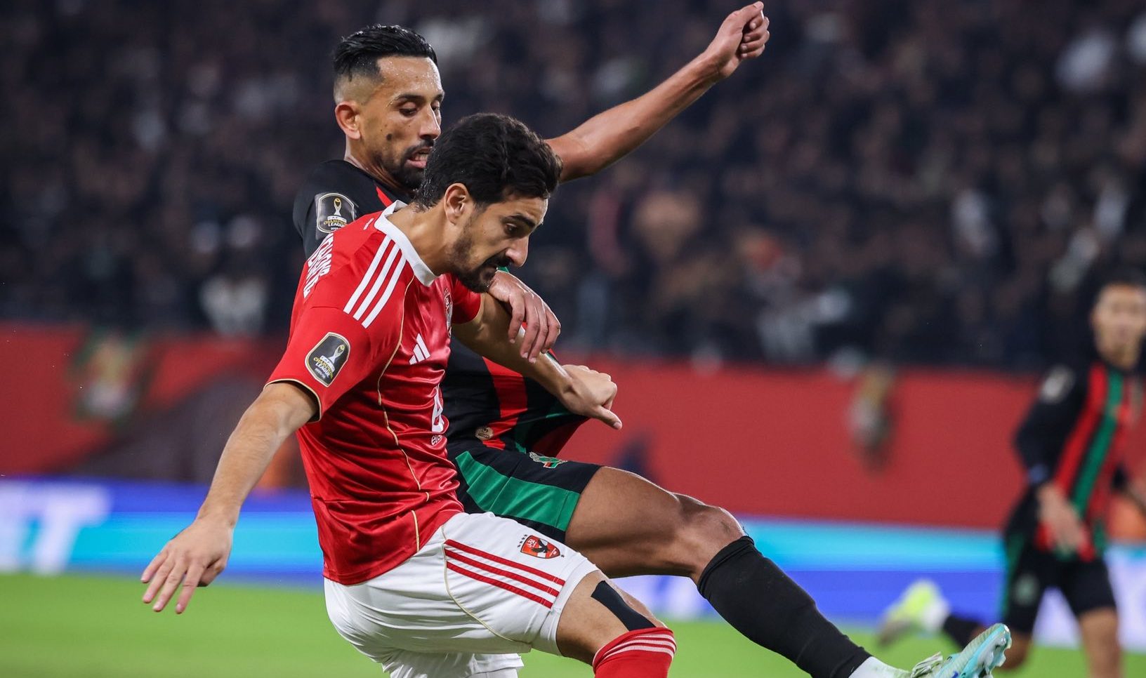 LDC CAF - AS FAR Al Ahly : incident grave à Rabat, une lame atterrit ...