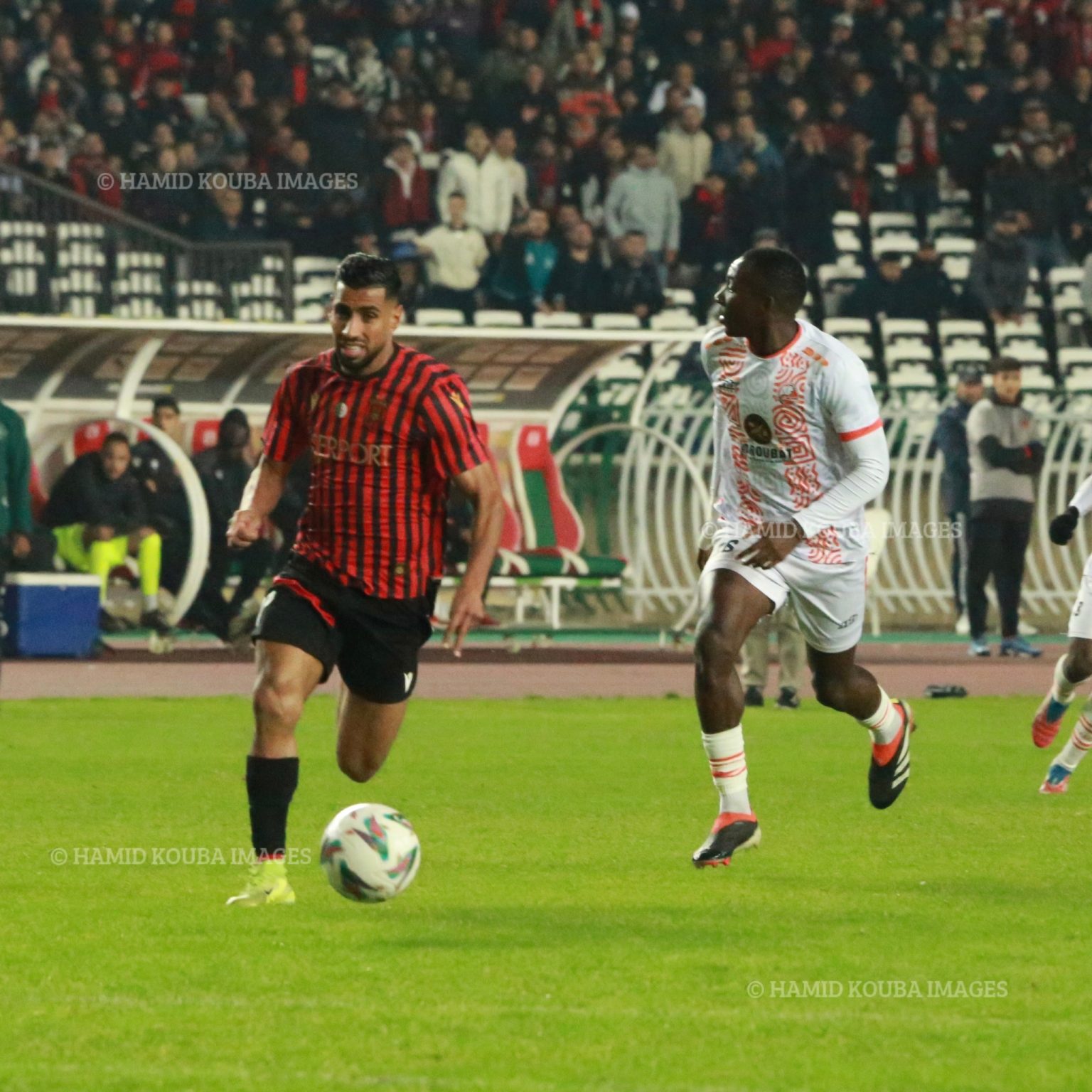Coupe de la CAF - USM Alger vs Djoliba (1-0): Draoui ouvre le score ...