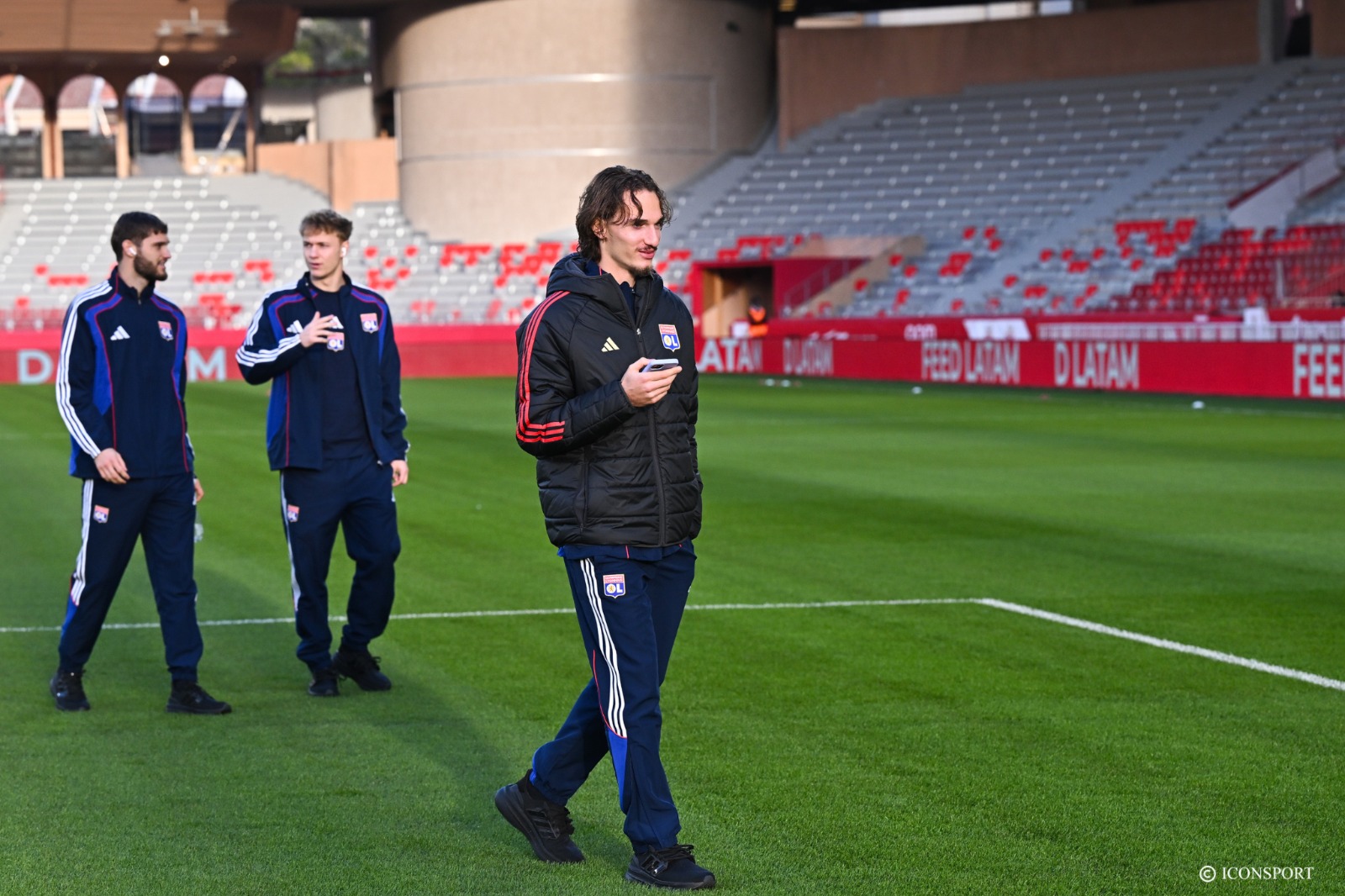 Ligue 1 : l'Olympique Lyonnais annonce le départ de Teo Barisic ...