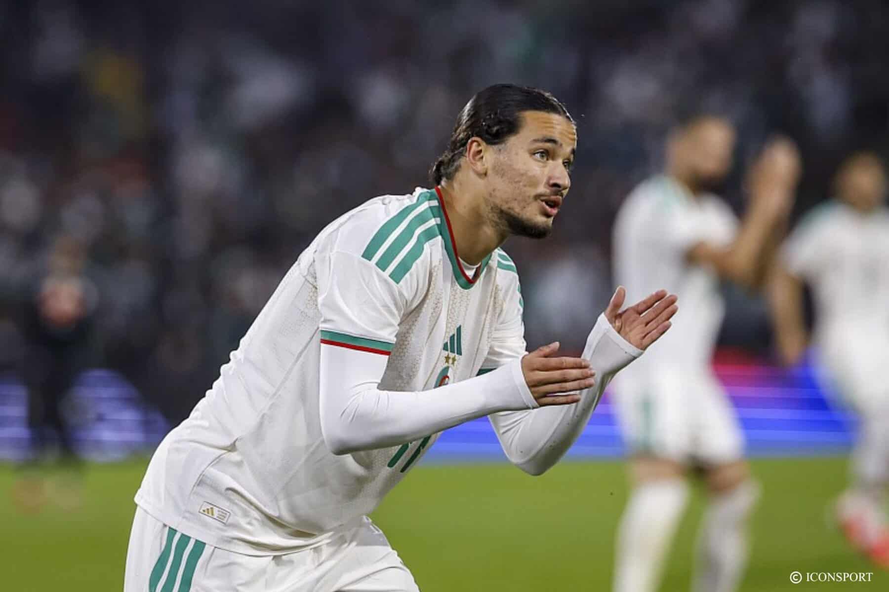Direct Pays Bas - Algérie : Anis Hadj Moussa ouvre le score ...
